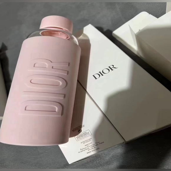 Dior | Other | New In Box Glass Dior Vip Bottle With Soft Pink Silicone ...